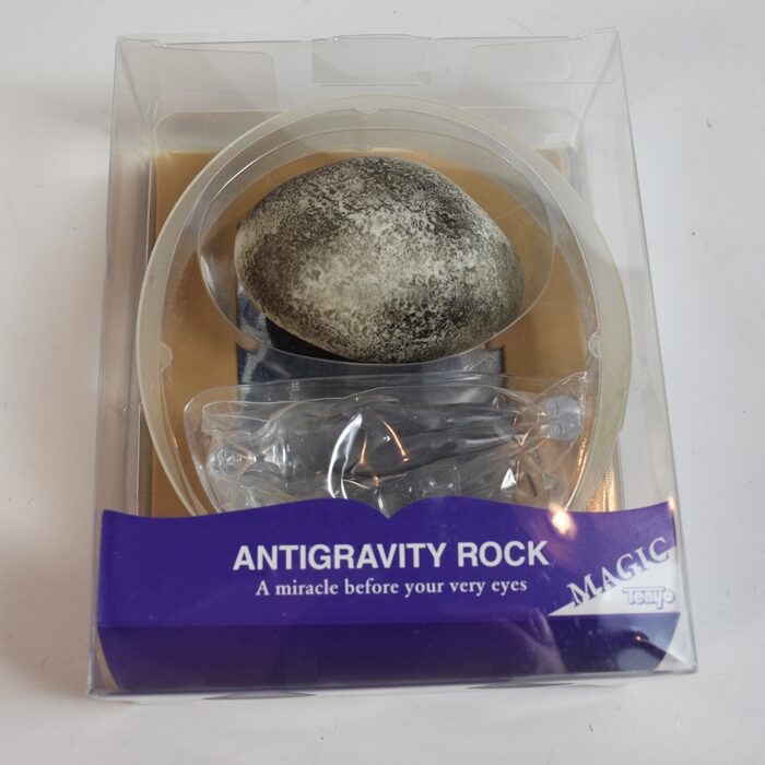 Tenyo Anti Gravity Rock T-186 | Magic Collectibles